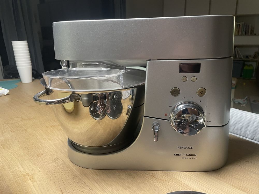 Kenwood Chef Titanium Swiss Edition (Gebraucht) in Wettingen für CHF ...