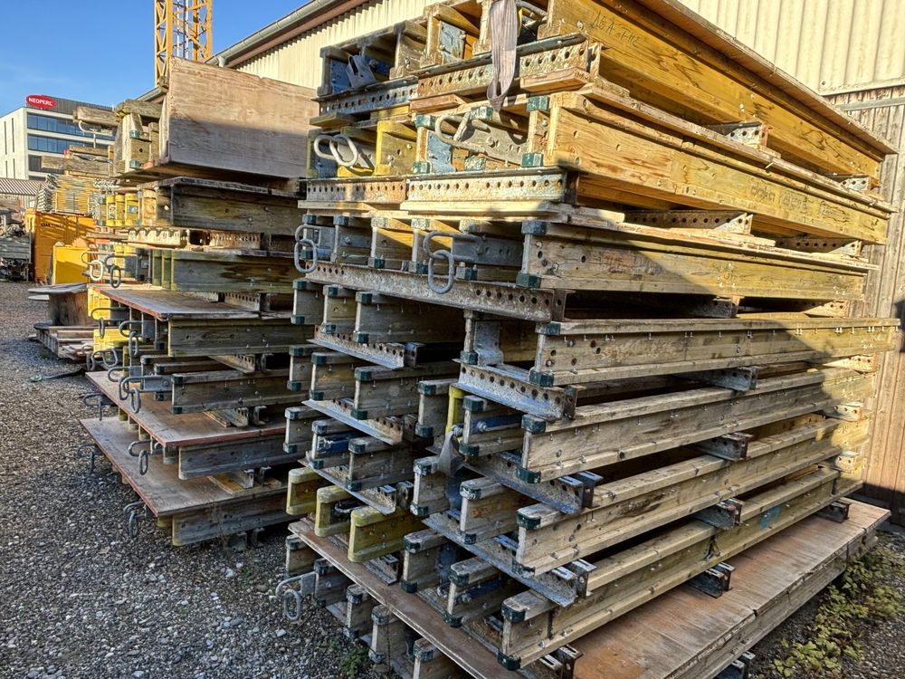 Doka-Schalung bestehend aus (Lot 1456) Standort 4153 Reinach (Gebraucht ...