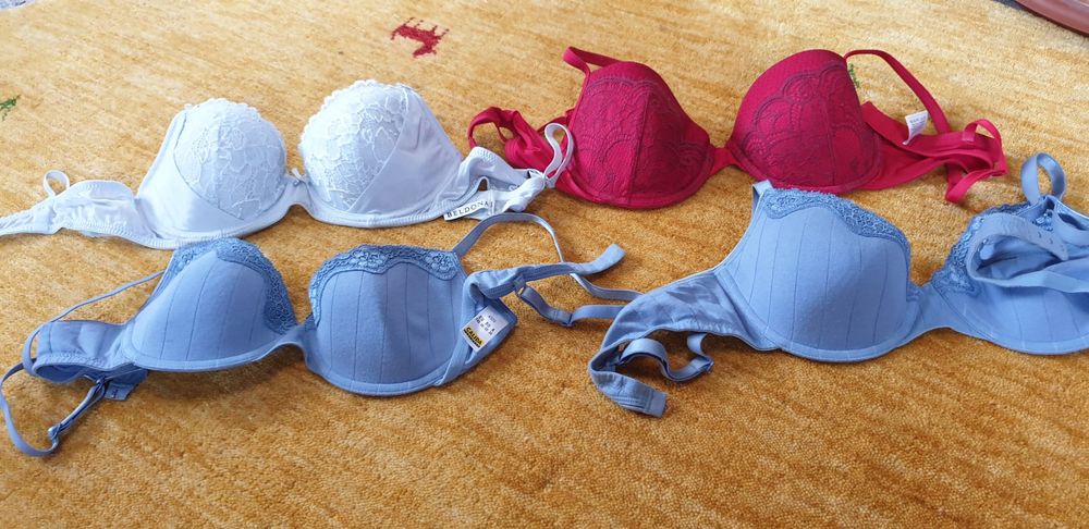 3 BH (zwei von Calida) 1-2mal getragen Gr. 80A, 85A, 80B | Kaufen auf Ricardo