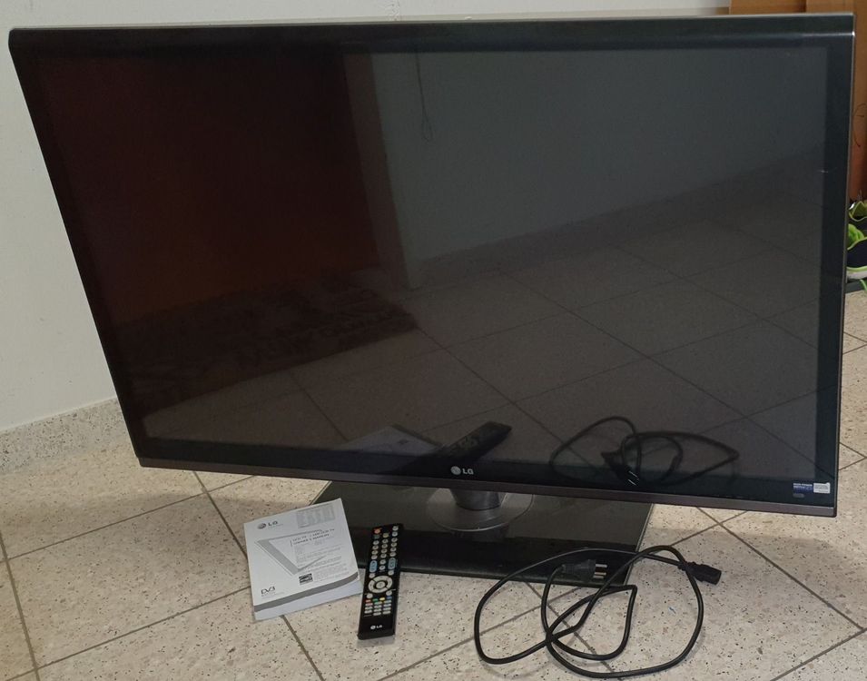 LG LCD Fernseher (Gebraucht) in Sins für CHF 35 – mit Lieferung auf ...