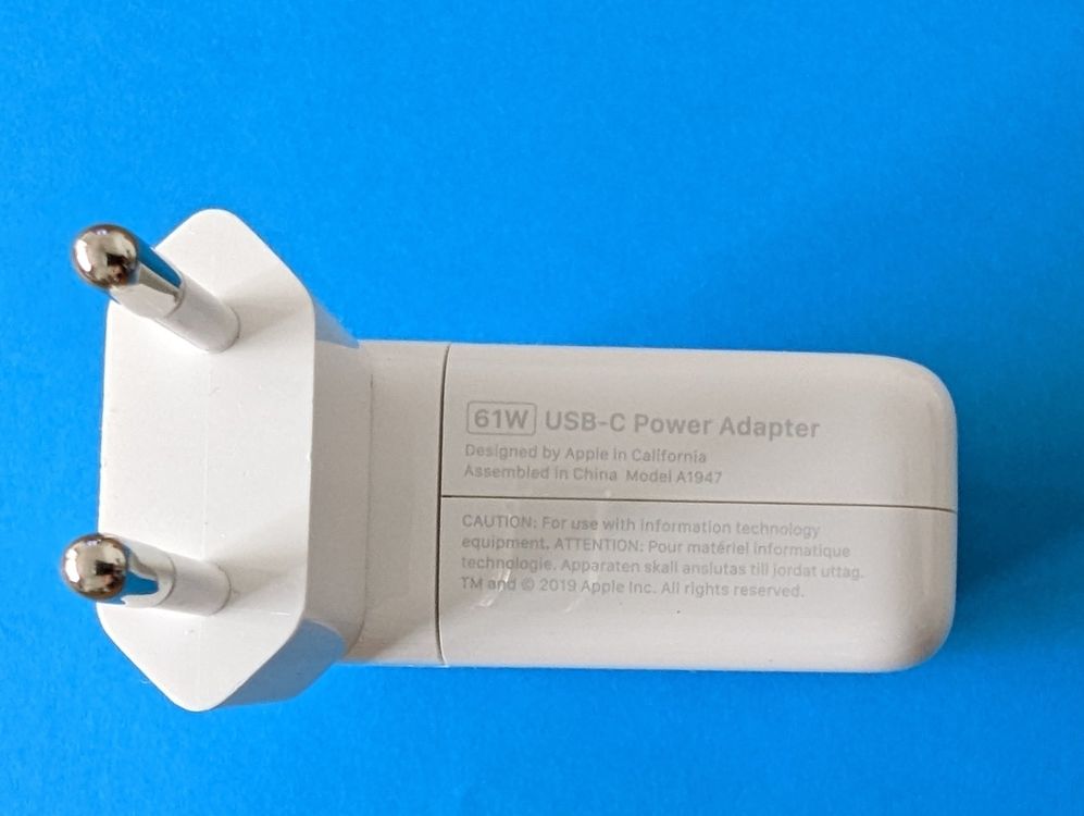 Original Apple 61W USB-C Power Adapter. (Gebraucht) in Suhr für CHF 21 ...
