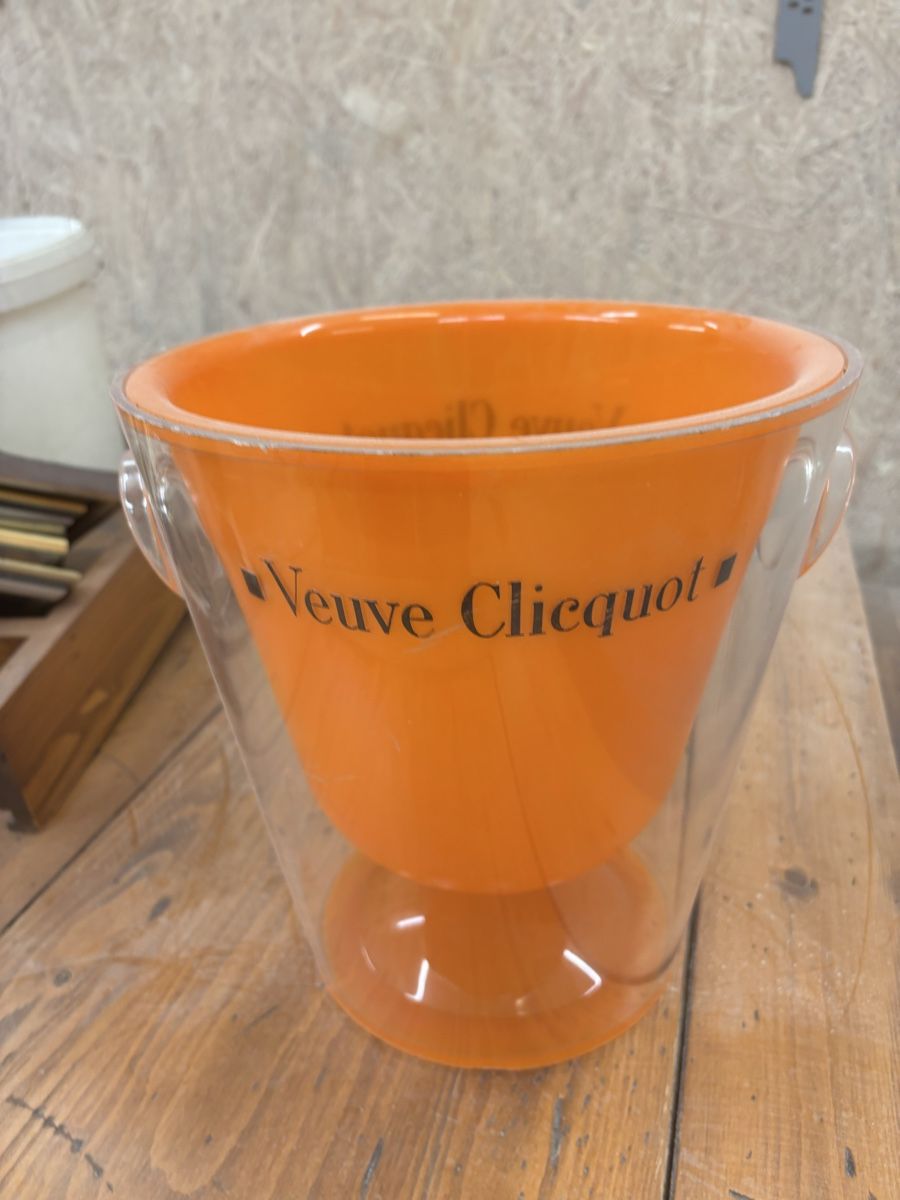 Bac à Glace Veuve Clicquot Orange Design Vintage Rare! (D'occasion) à ...