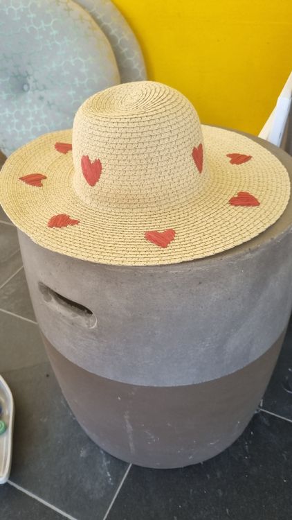 sommerhut Stroh Herz 54-55 cm (Gebraucht) in Bad Zurzach für CHF 19 – mit Lieferung auf Ricardo ...