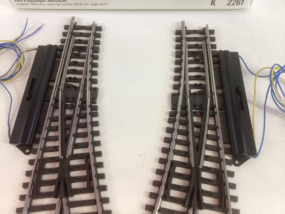 Märklin H0 K-Gleis 2261 Elektromagnetisches Weichenpaar (Gebraucht) in Rodersdorf für CHF 25 ...