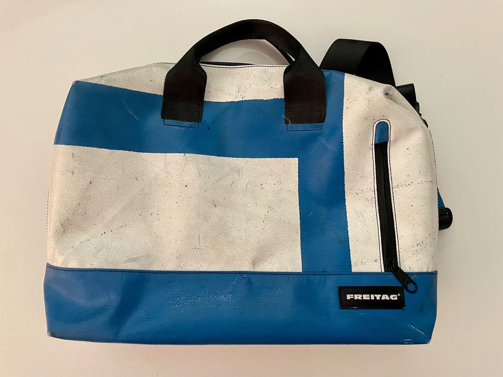 Freitag F305_03032 Laptop Bag M | Kaufen auf Ricardo