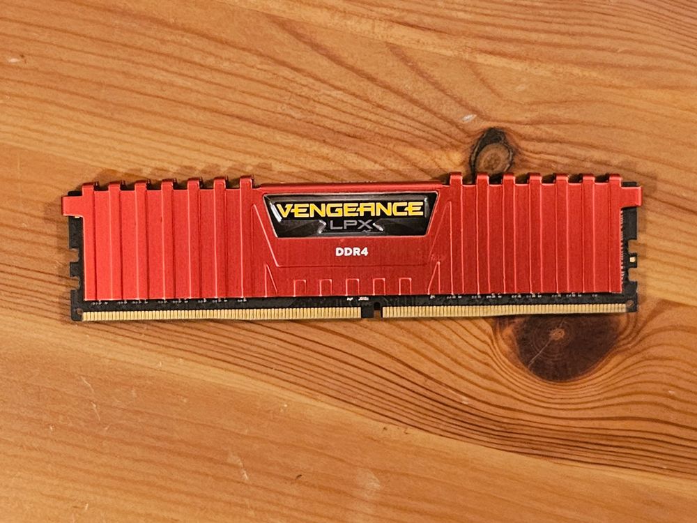 Corsair Vengeance LPX, DDR4, 8GB, 2666MHz | Kaufen auf Ricardo