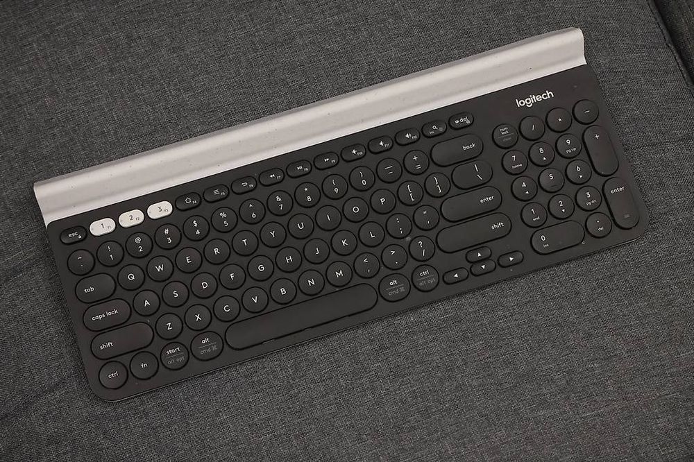 Logitech K780 Wireless Keyboard (US Layout) (Gebraucht) in Neuchâtel ...