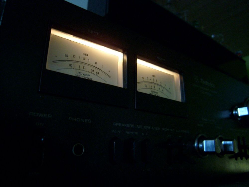 Technics SU-7700K pure AMP VU-PowerMeter (Gebraucht) in Mauren TG für ...