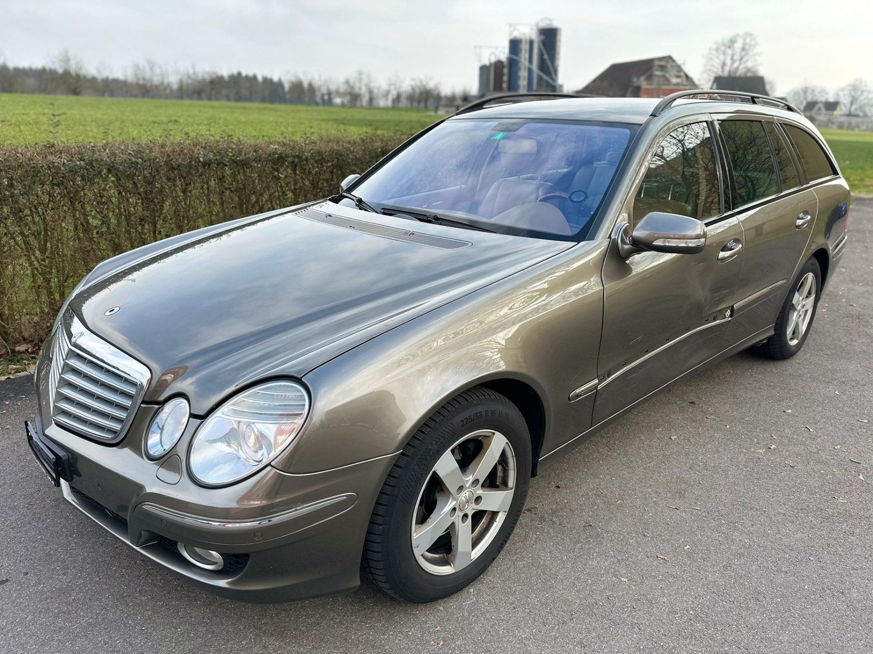 MERCEDES-BENZ E 350 Elégance 4Matic Automatic (Gebraucht) in Hünenberg für CHF 2740 – nur ...