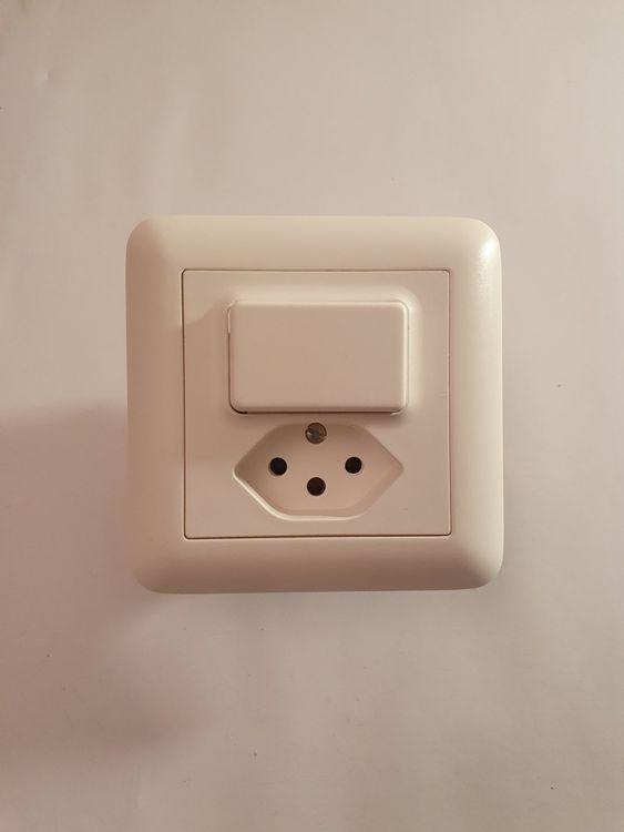 UP-Kleinkombination Taster AR/T13 Weiss Feller EdizioUno (Gebraucht) in ...