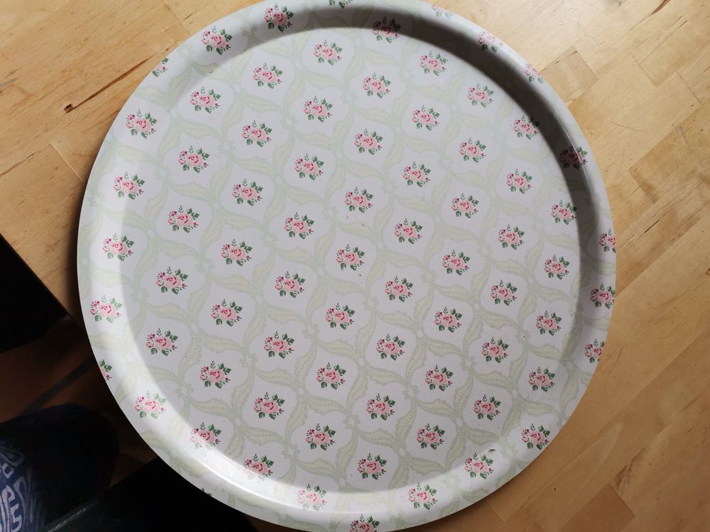 Tablett rund | Kaufen auf Ricardo