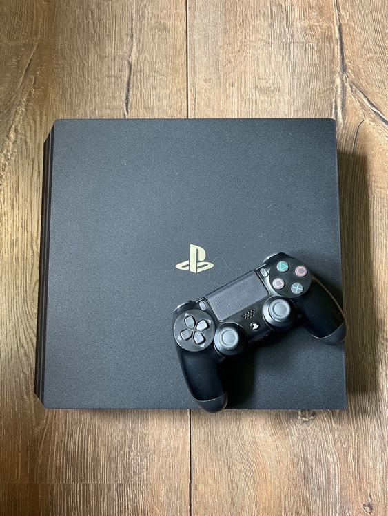 PlayStation 4 Pro inkl. DualShock Controller (Gebraucht) in Niedergesteln für CHF 100 – mit ...