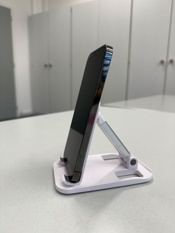 iPhone 12 Pro 128GB Gris (Gebraucht) in Zug für CHF 1 – mit Lieferung ...