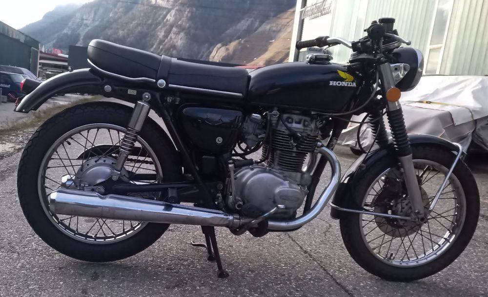 Honda CB250K4, Cafe Racer. Für Bastler (Difettoso) a Chur per CHF 1556 ...