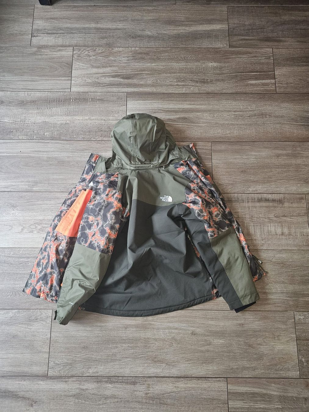 14 year old Ski Jacket (Gebraucht) in Riehen für CHF 20 – nur Abholung ...