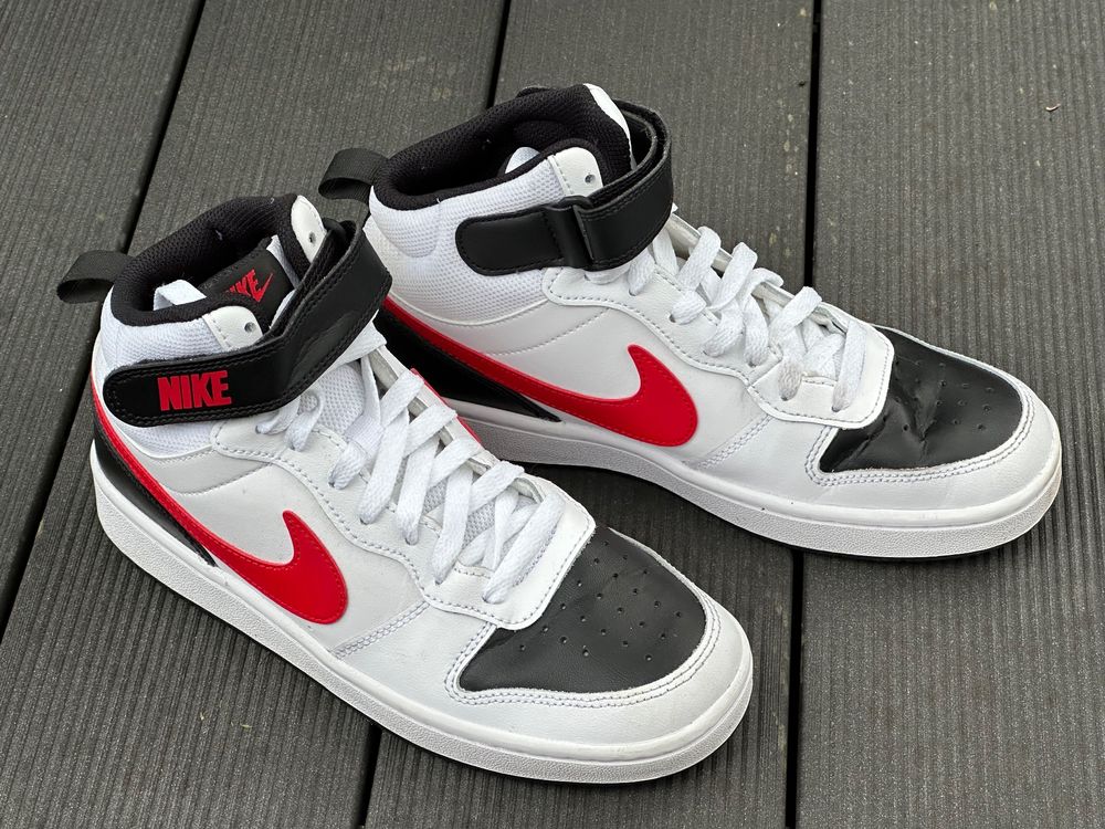 Nike NIKE MID CUT SNEAKER COURT BOROUGH 2 MID | Kaufen auf Ricardo