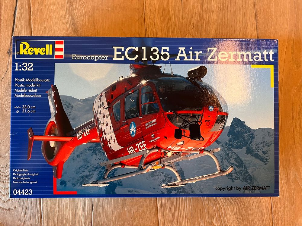 Modellbausatz Eurocopter Air Zermatt EC135 von Revell 1:32 | Kaufen auf ...