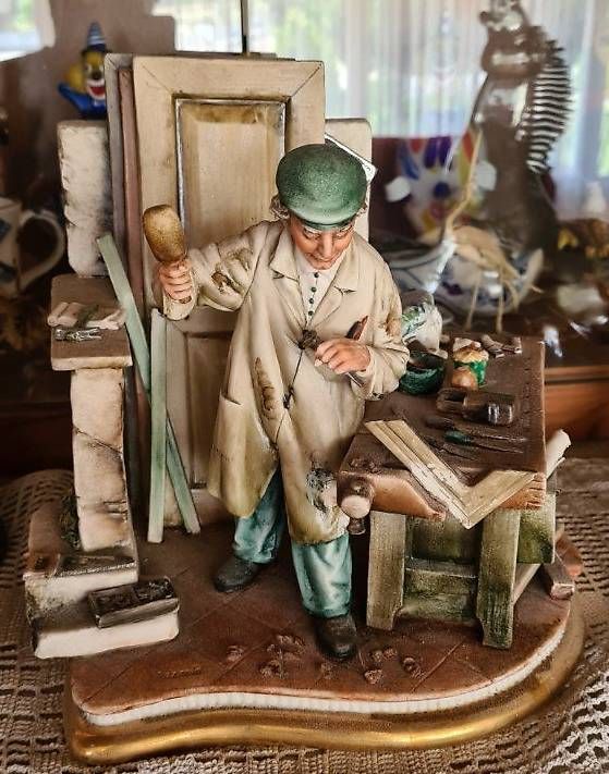 figurine "Cazzola" (Usato) a Delémont per CHF 100 – solo ritiro ...
