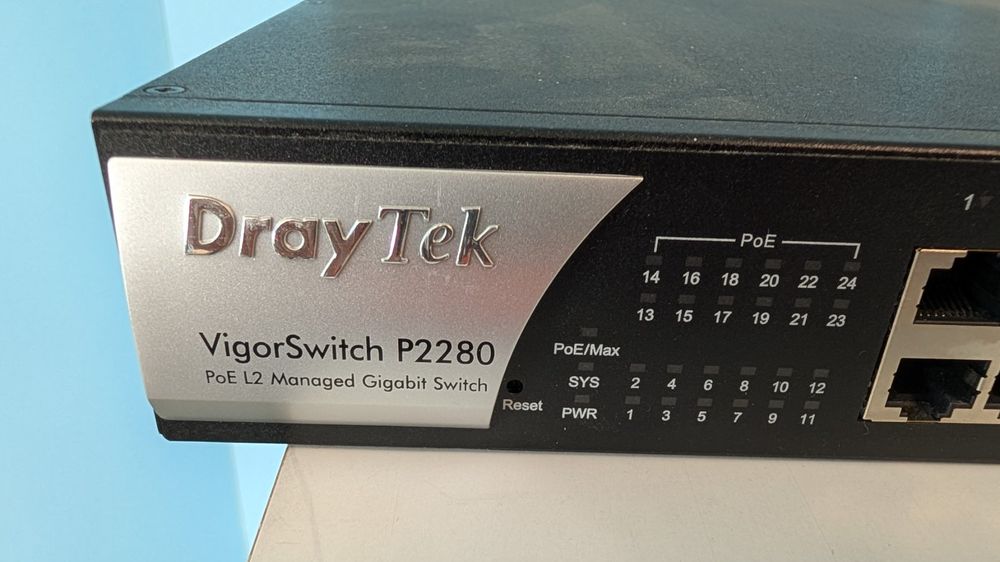 DrayTek VigorSwitch P2280 PoE Switch 24 Port Gigabit (Gebraucht) in ...