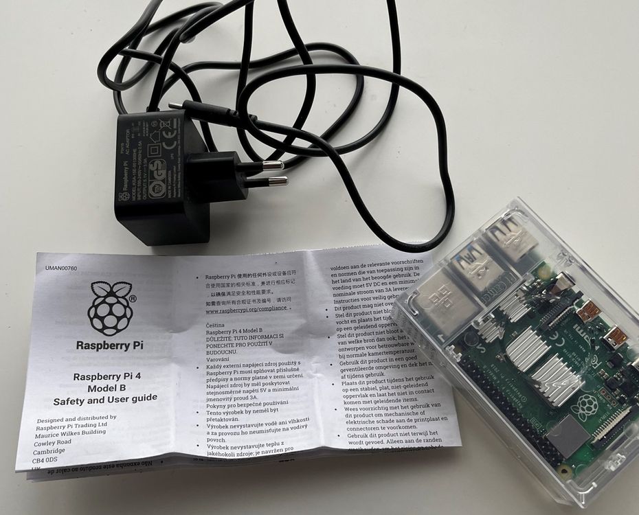 Raspberry Pi 4 Model B 4GB / 32MB SD-Card / Gehäuse&Netzteil (Gebraucht ...