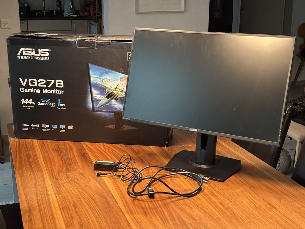 ASUS VG278 Gaming Monitor - 144Hz, Top Zustand! (Gebraucht) in ...