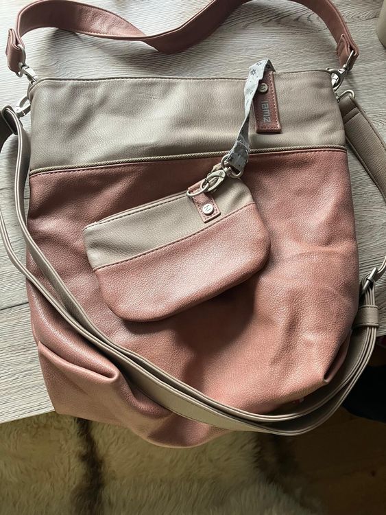 ZWEI Tasche gross (Gebraucht) in Flums für CHF 48 – mit Lieferung auf ...