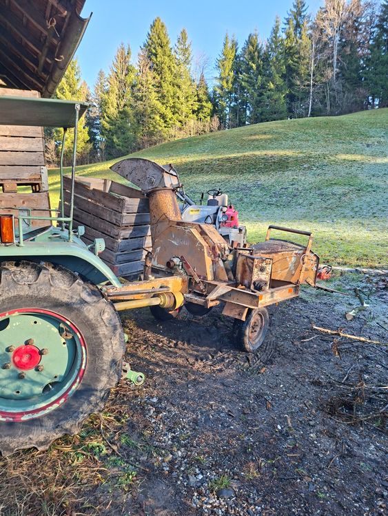 Holzhacker (Gebraucht) in Fahrni b. Thun für CHF 3500 – nur Abholung ...