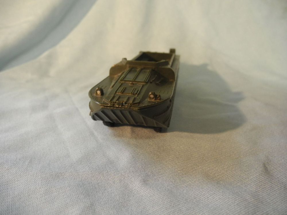 DINKY TOYS NR. 825 D.U.K.W. MILITÄR (Gebraucht) in Gurtnellen für CHF 7 ...