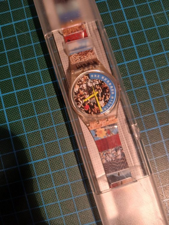 Swatch One Hundred Million Jubiläums-Uhr (Neu und originalverpackt) in ...