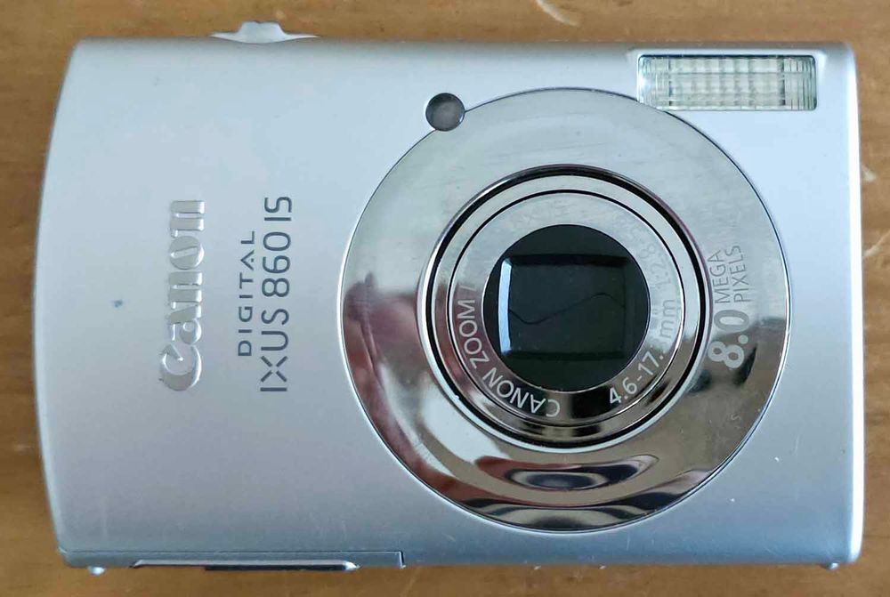 Canon Ixus 860 IS und 2GB SD und Etui (Gebraucht) in Luzern für CHF 53 ...