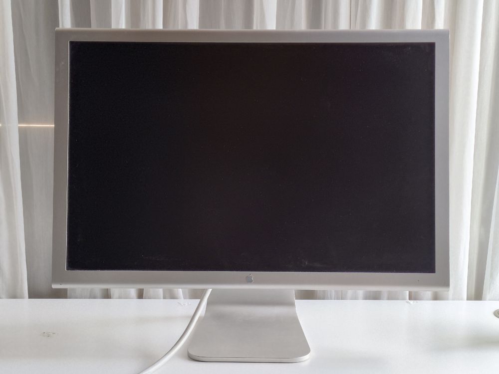 Apple Cinema Display 23" (Gebraucht) in Territet für CHF 51 – mit ...