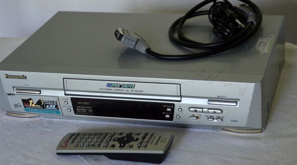 Videorecorder VHS Panasonic NV-FJ627F magnétoscope (Gebraucht) in ...