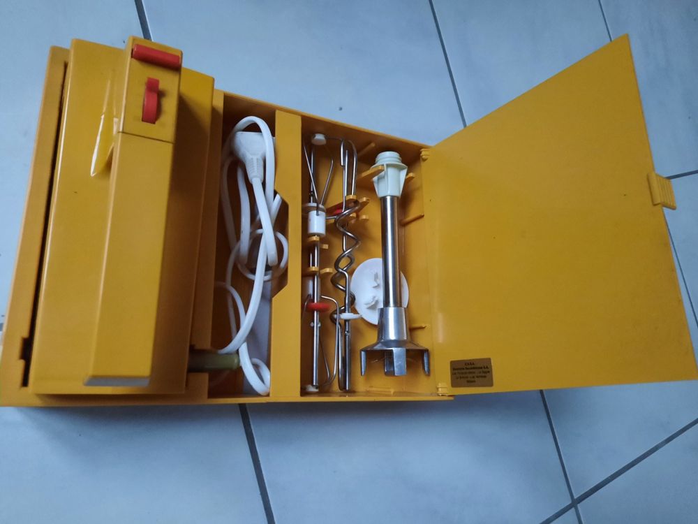 VINTAGE, MIXER ROTEL 2000 (Gebraucht) in Le Locle für CHF 24 – mit ...