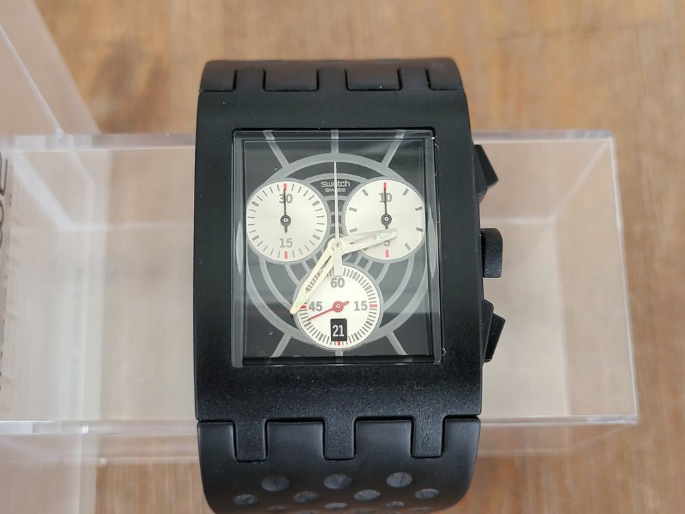 SWATCH SQUARE CHRONO 007 JAMES BOND NEU | Kaufen auf Ricardo