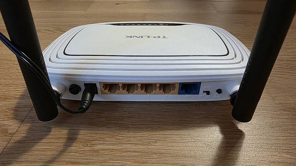 TP-Link TL-WR841N - WLAN-Router 300 Mbit/s (Gebraucht) in Ostermundigen ...