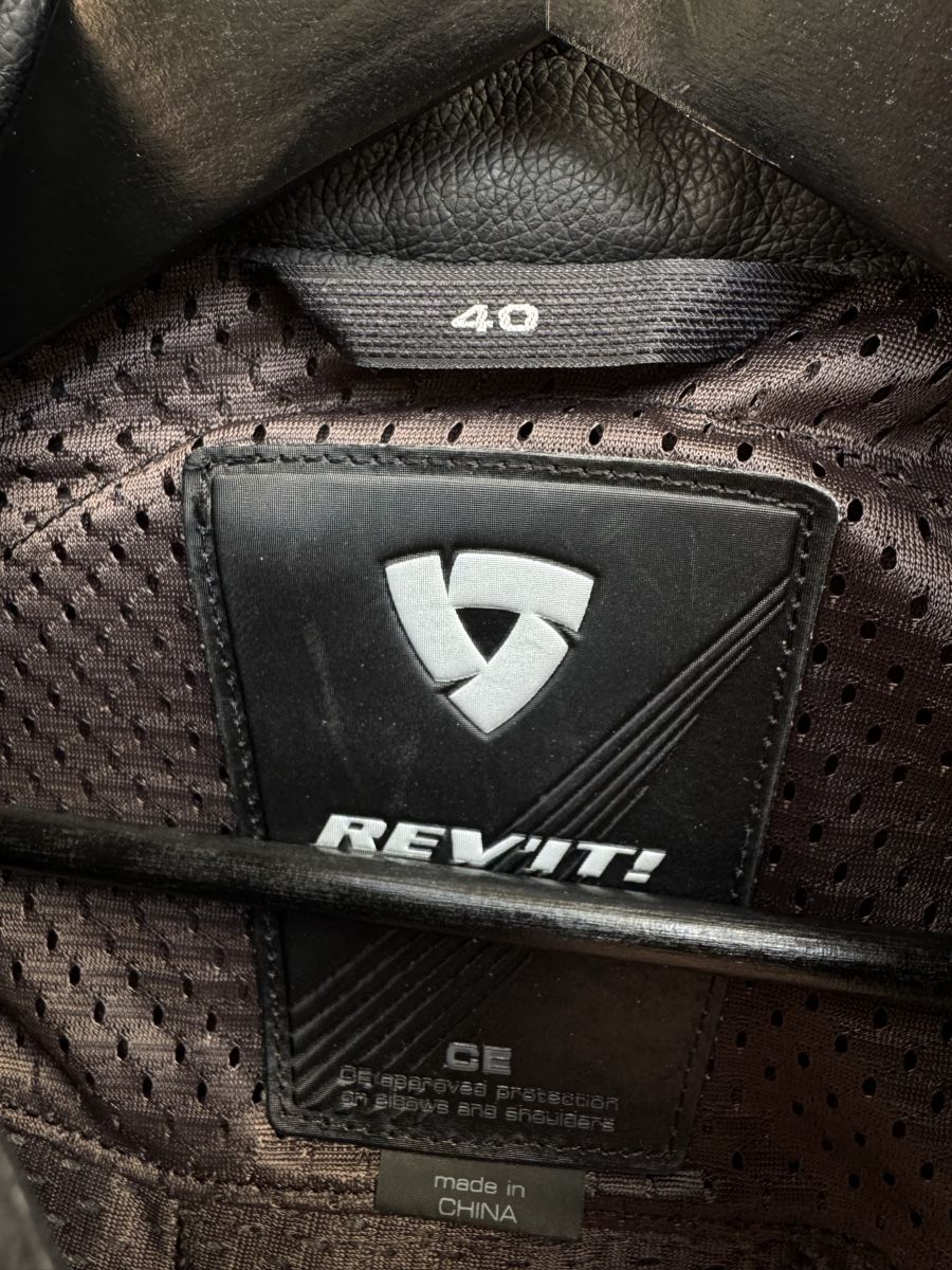 Revit Motorrad Lederjacke Damen 40 / S (D'occasion) à Galgenen pour CHF ...