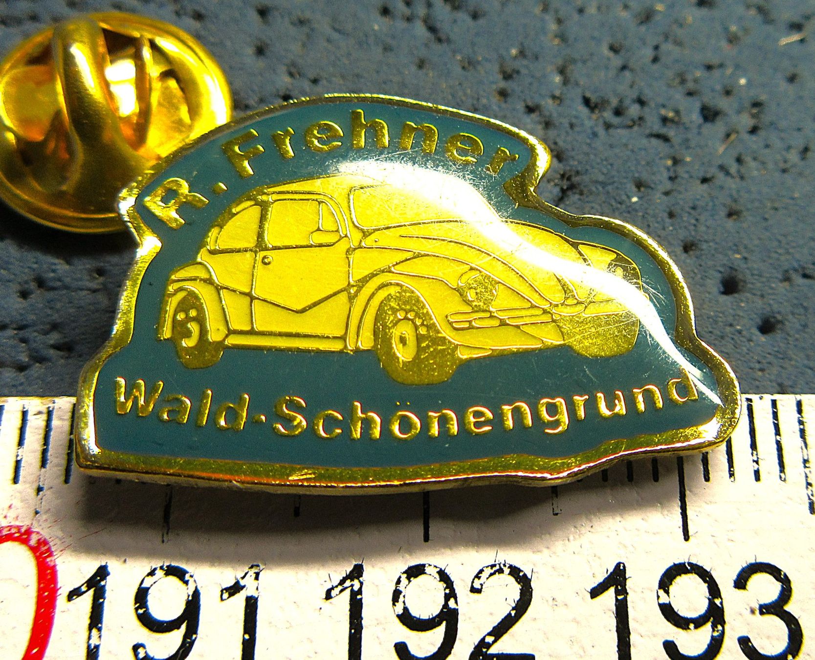 VW KÄFER OLDI AUTO PIN GLASIERT GARAGE SCHWEIZ (Gebraucht) in Ettingen ...