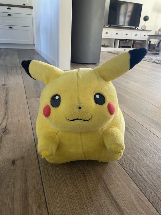 Jumbo Vintage Pikachu (Gebraucht) in Lupfig für CHF 35 – mit Lieferung ...