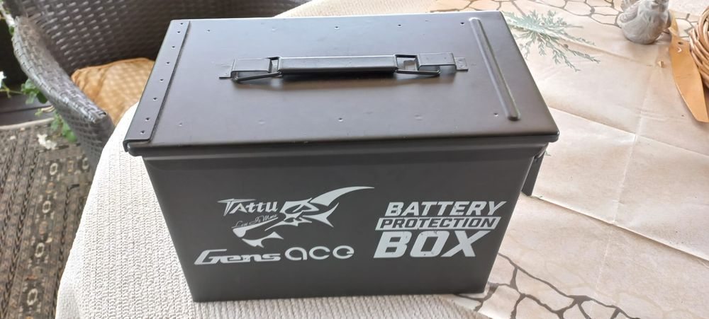 Tattu / Gensace Batteriebox (Gebraucht) in Hausen AG für CHF 25 – mit ...