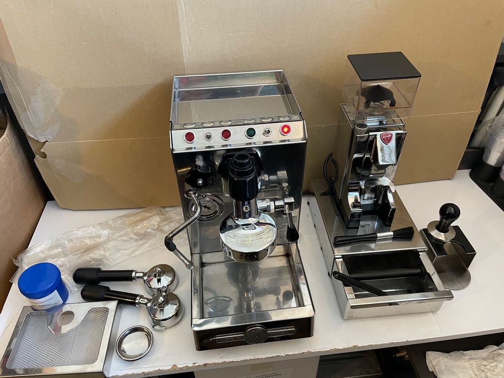 BFC Perfetta kolbenmaschine + Eureka Kaffeemühlen (Gebraucht) in Lausen ...
