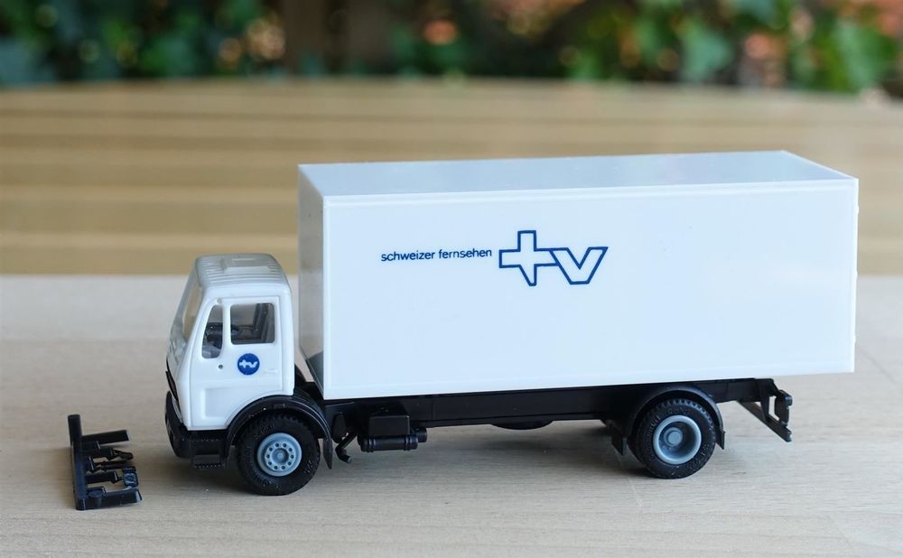 MB Koffer-LKW Schweizer Fernsehen. (Gebraucht) in Horw für CHF 15 – mit ...