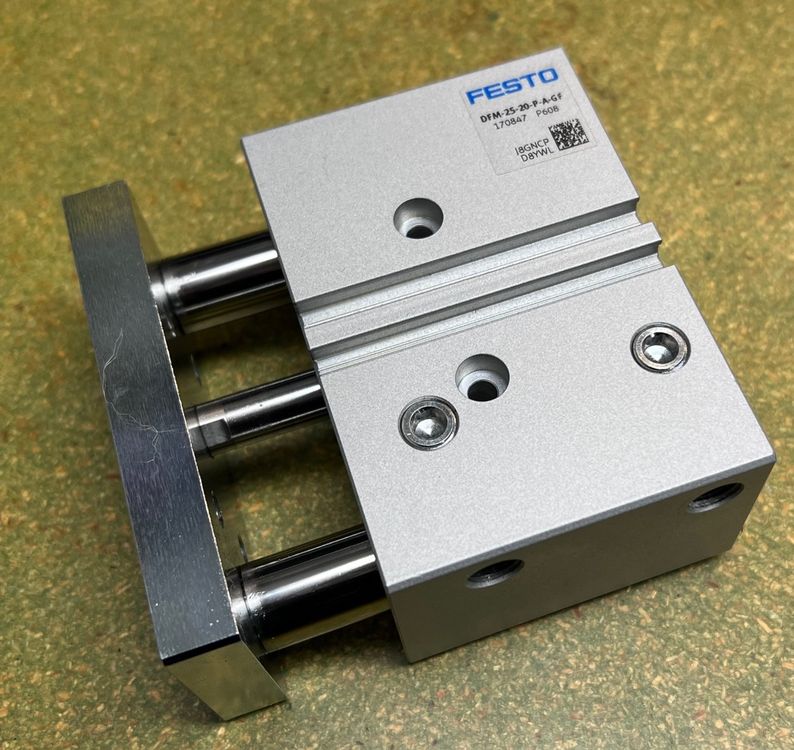 Festo Führungszylinder DFM-25-20-P-A-GF (Gebraucht) in Rudolfstetten für CHF 15 – mit Lieferung ...