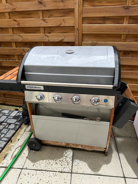 Gasgrill - CAMPINGAZ Woody LX 4 Brenner | Kaufen auf Ricardo