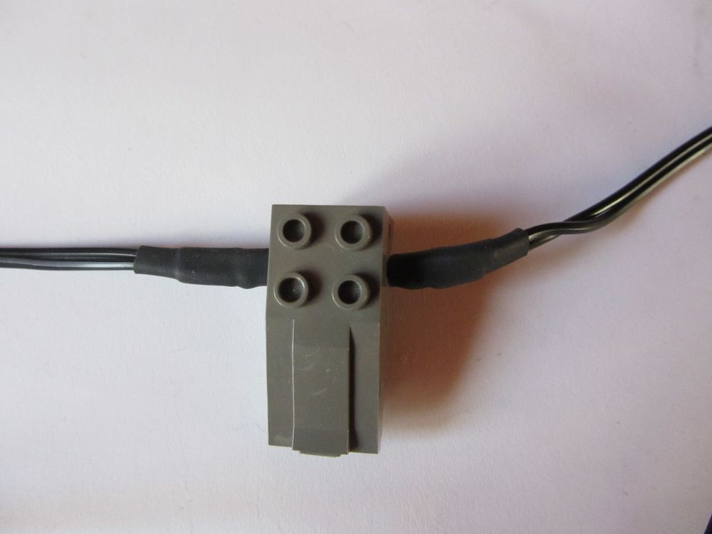 Lego City 9V Travo mit Anschlusskabel und Adapter (Gebraucht) in Mühlau ...