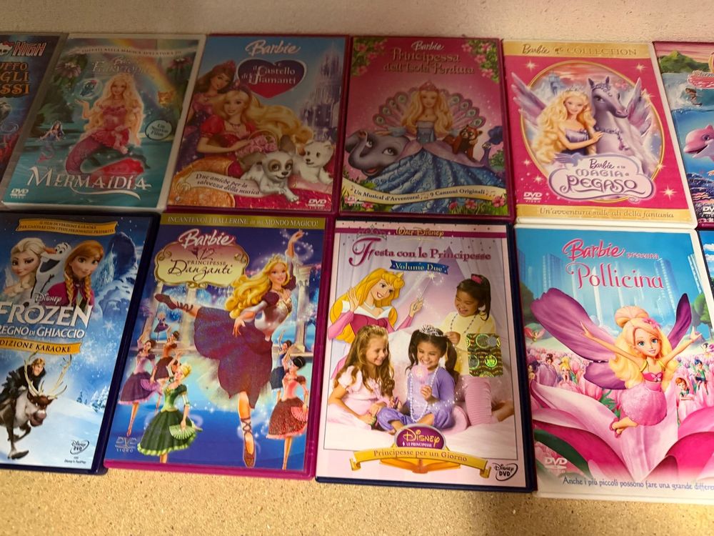 DVD Barbie + vario - italiano (20 pz) (Usato) a Cugnasco per CHF 30 ...