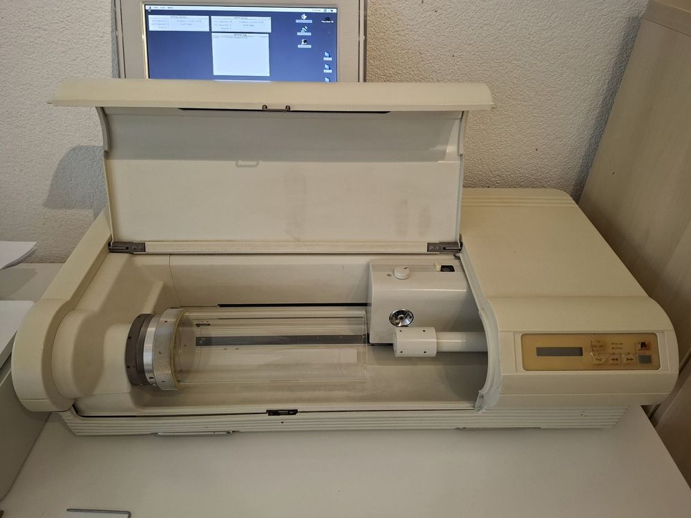 Trommelscanner Dainippon SCREEN DT-S1030ai mit Macintosh G4 (Gebraucht ...