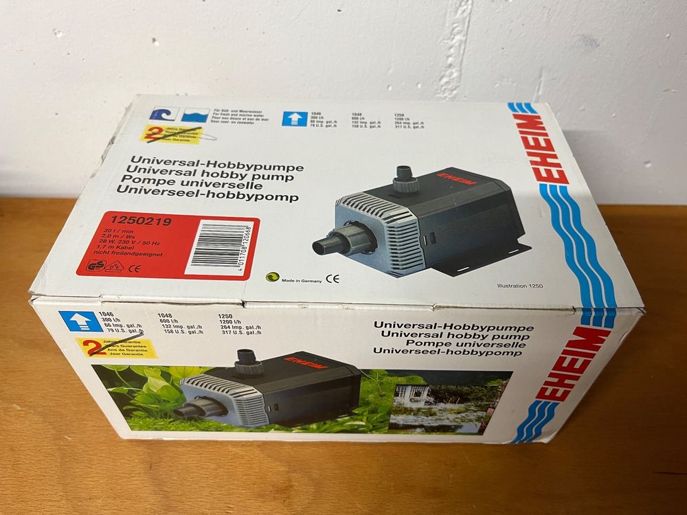 EHEIM Universal Hobbypumpe Teichpumpe 1200 l/h (Gebraucht) in Bärschwil ...