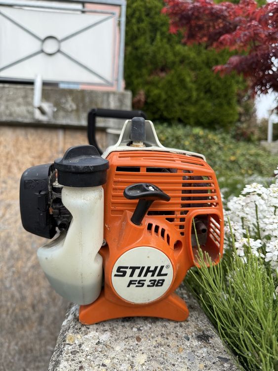 Stihl FS 38 Trimmer - Ideal für Ihren Garten im Frühling | Kaufen auf ...