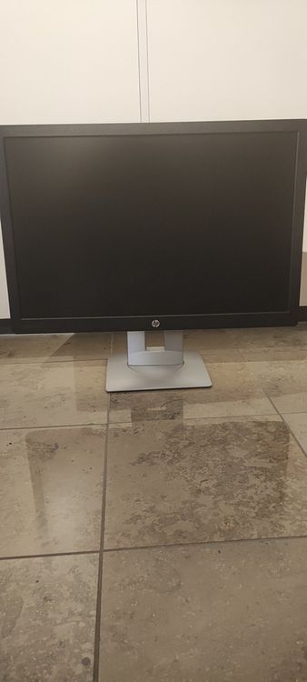 HP EliteDisplay E242 Monitor (Gebraucht) in Deitingen für CHF 35 – mit ...