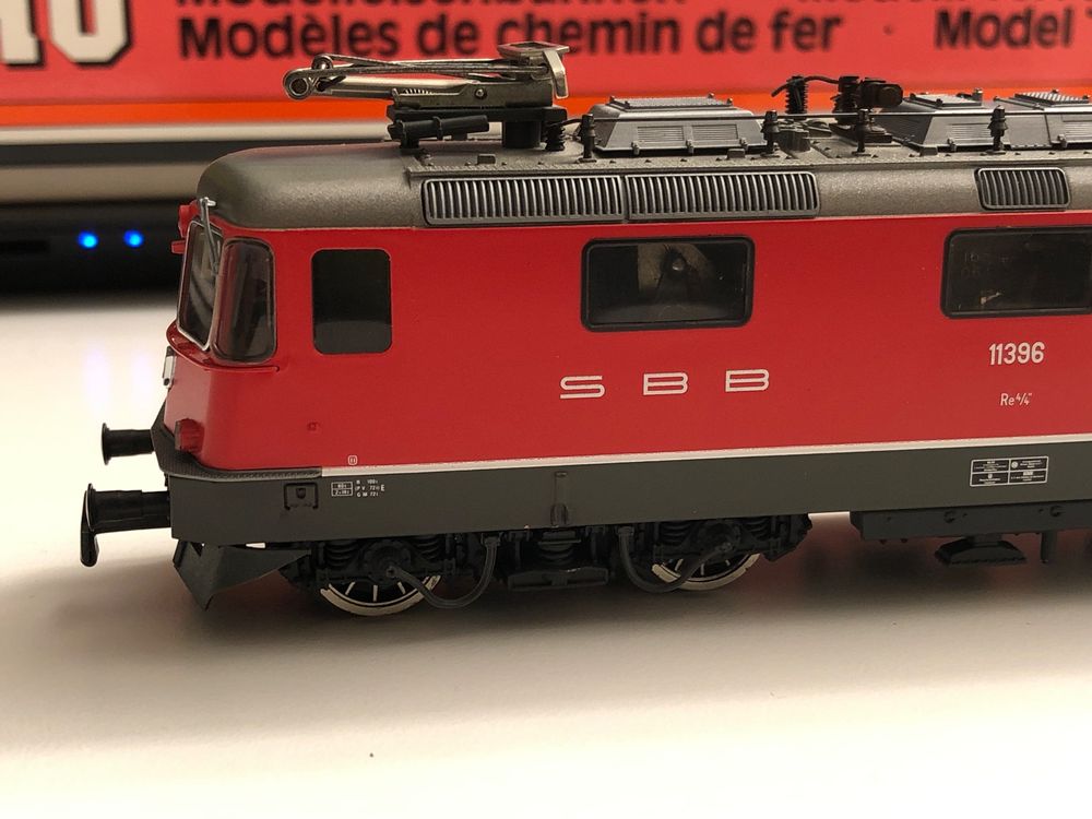 schöne HAG Re 4/4 ll rot 11396 - analog DC (Gebraucht) in Jonschwil für ...